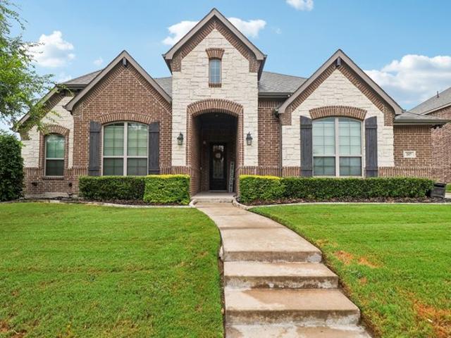 217 Wisteria Way, Red Oak, TX 75154