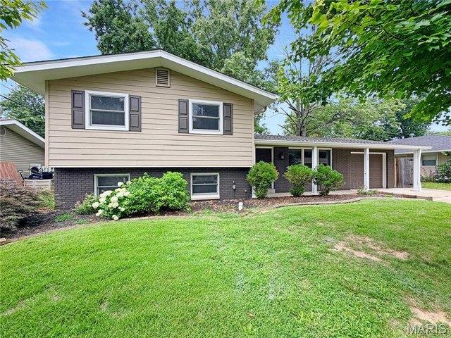 217 Todd Ln, Belleville, IL 62221