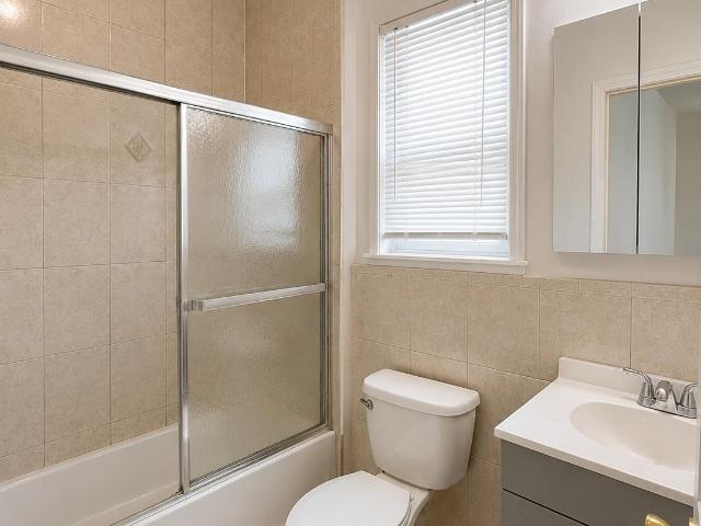217 Tonnelle Ave # 1