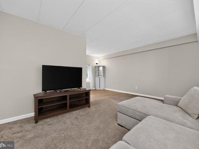 217 Village Walk # 217