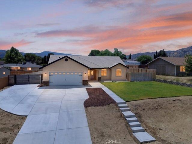 21841 Mid Way, Tehachapi, CA 93561