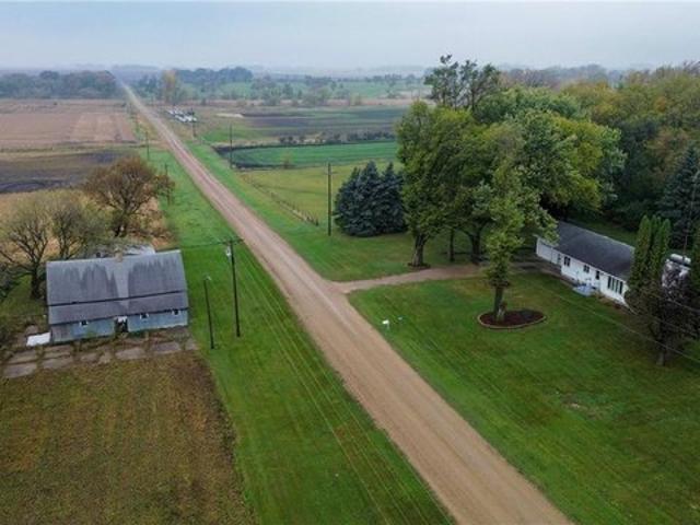 21848 th Ave, Renville, MN 56284