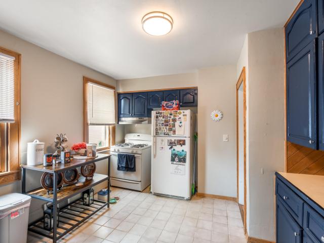 2184 N 69th St