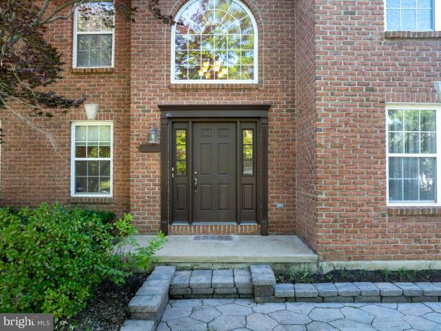2184 Autumnwood Drive