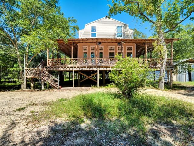 2184 Bear Bottom Dr, Wharton, TX 77488 | MLS #76881 | Compass