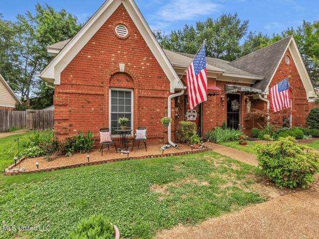 2184 Shady Grove Cv, Hernando, MS 38632