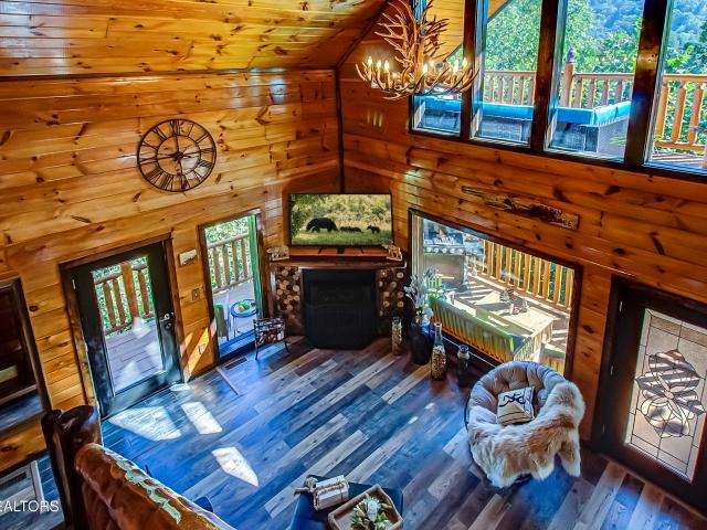 2184 Spence Mountain Loop