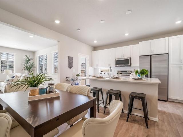 21852 E 46th Place