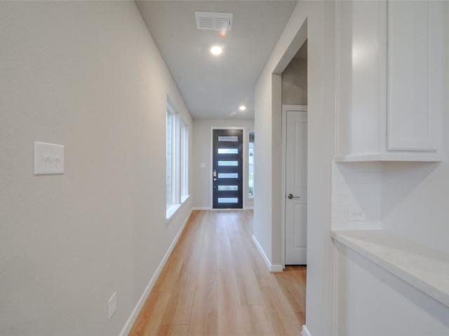 21859 Fitzroy Manor Lane
