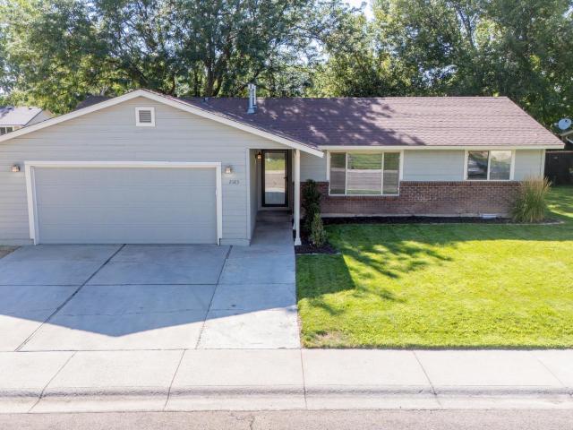 2185 N. Aster Ave