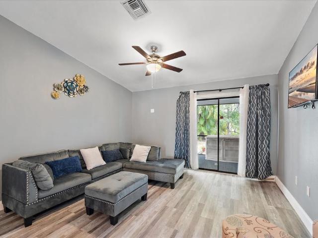 2185 Cork Oak St E, Sarasota, FL 34232 | MLS #R4910 | Compass
