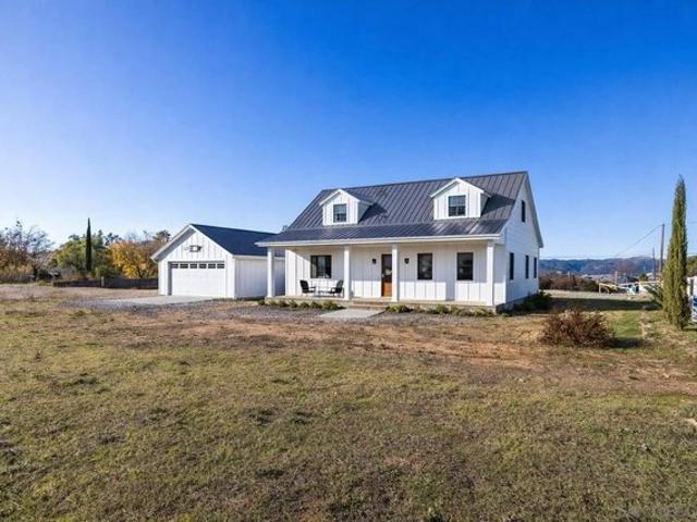 21860 William Tell St Units 19 & 20, Santa Ysabel, CA 92070