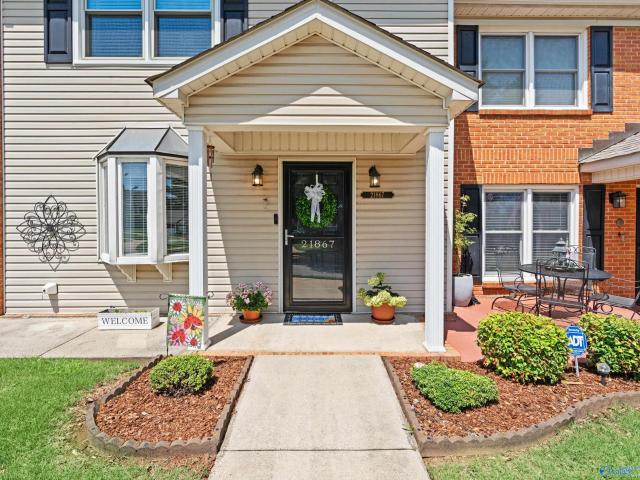 21867 Williamsburg Drive