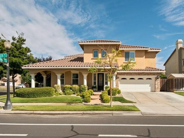 2186 Greger St, Oakdale, CA 95361