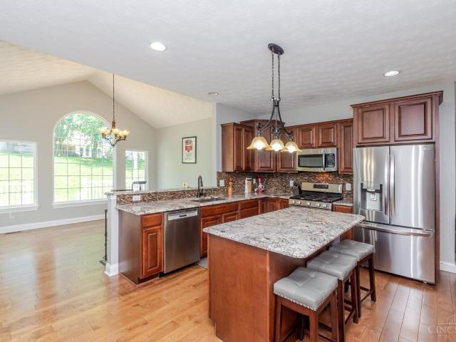 2186 Tourney Trail
