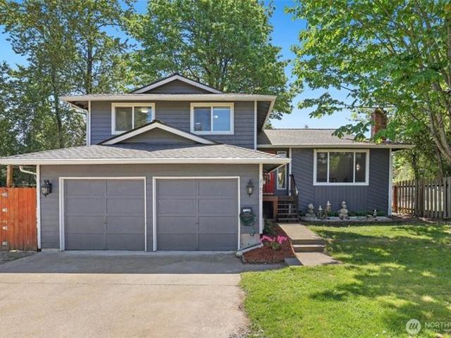21871 SE 267th St, Maple Valley, WA 98038