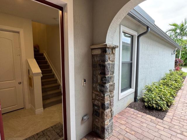 21872 Canadensis Cir, Unit 202, Boca Raton, FL 33428 | MLS #R11157