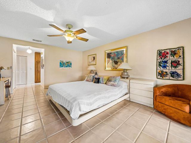 21875 Arriba Real, Unit 18B, Boca Raton, FL 33433 | MLS #B26016