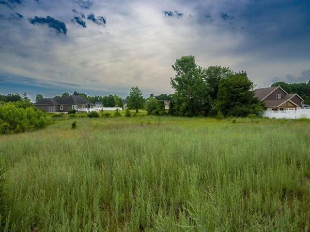 21878 Addison Dr, Bristol, IN 46507