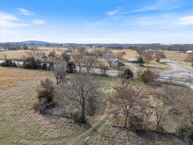 21878 Highway 62