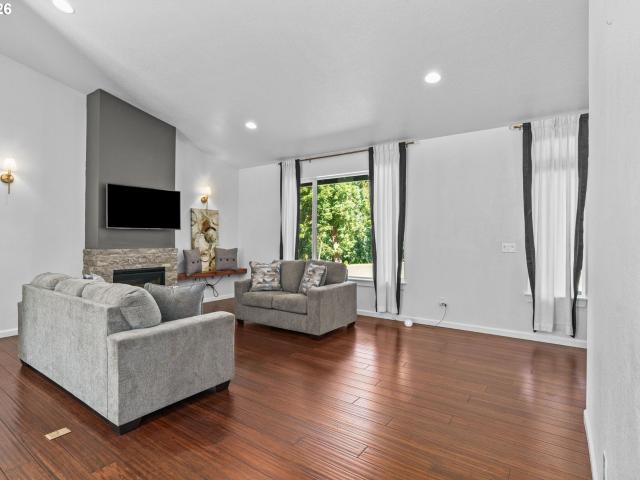 2187 e madison ave