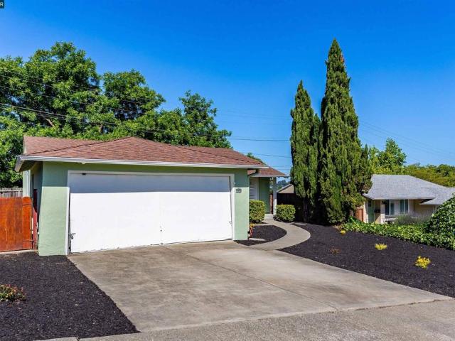 2187 Pyramid Dr