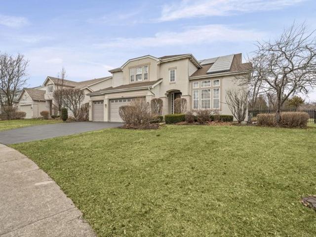 2188 Avalon Dr, Buffalo Grove, IL 60089