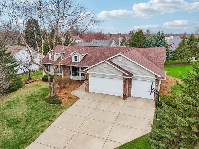 2188 Essex Dr, Sun Prairie, WI 53590 | Compass