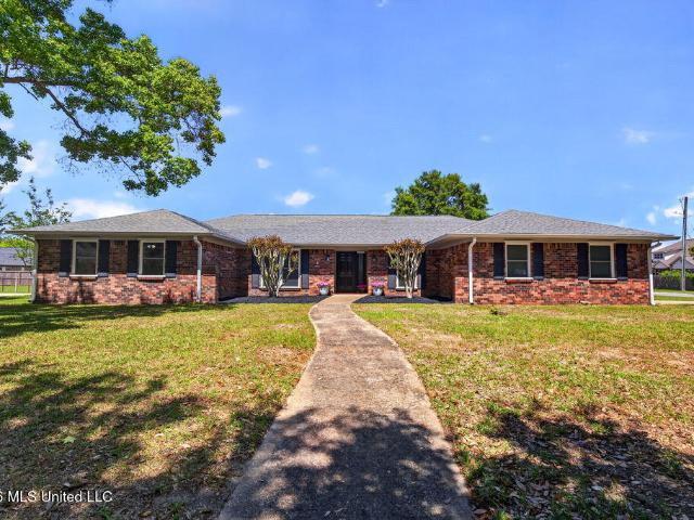 2188 George Walton Dr, Biloxi, MS 39531 | MLS #4145 | Compass