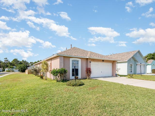 2188 Redwood Cir, Palm Bay, FL 32905 | MLS #1062 | Compass