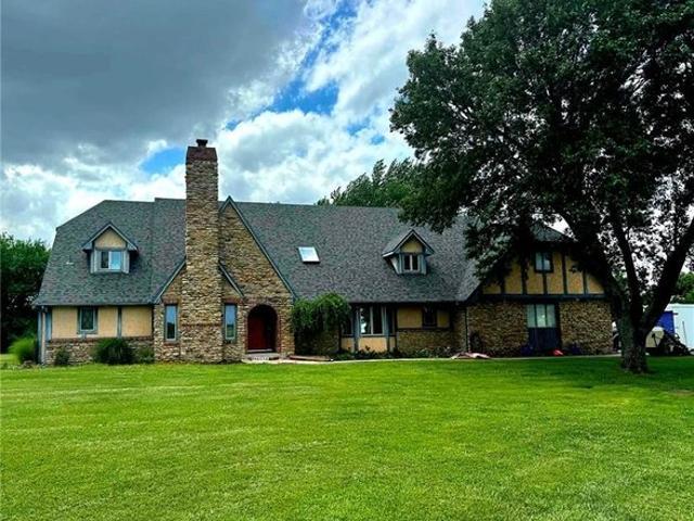 21898 Sunflower Rd, Edgerton, KS 66021