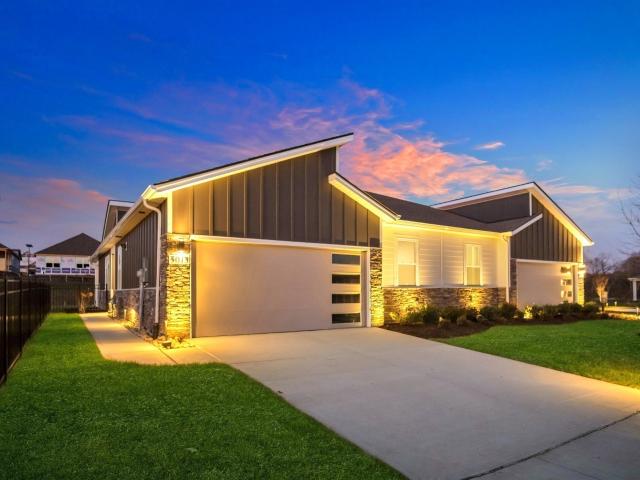 2189 Holmesburg Pvt Circle