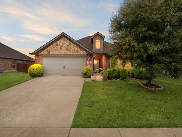 2189 Liriope Ln, Waxahachie, TX 75165