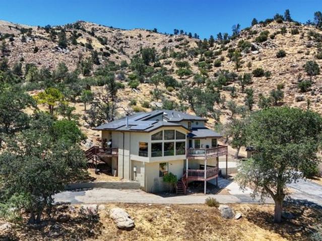 21800 Quail Springs Rd, Tehachapi, CA 93561