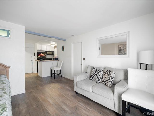 21800 Schoenborn Street 215