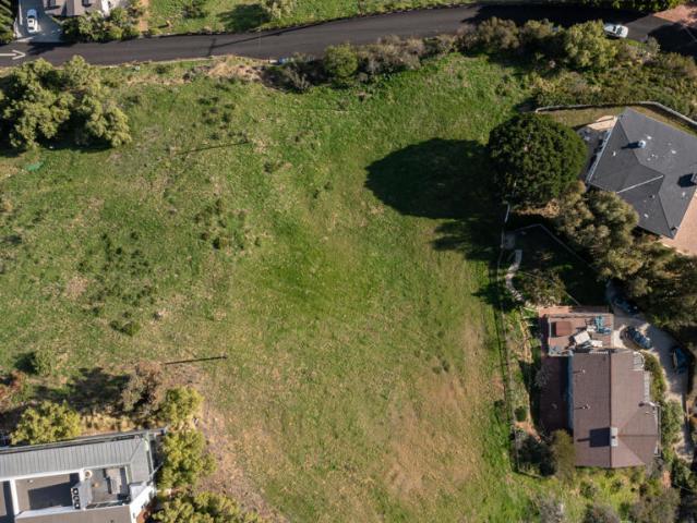 21801 Castlewood Dr, Malibu, CA 90265 | MLS #226001 VC | Compass