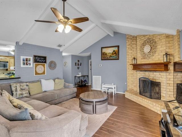 21807 Meadowhill Dr, Spring, TX 77388