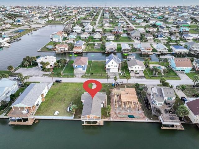 21804 Frio Dr, Galveston, TX 77554