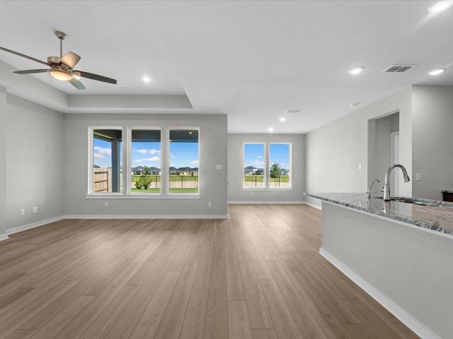 21806 Yellow Sunset Lane