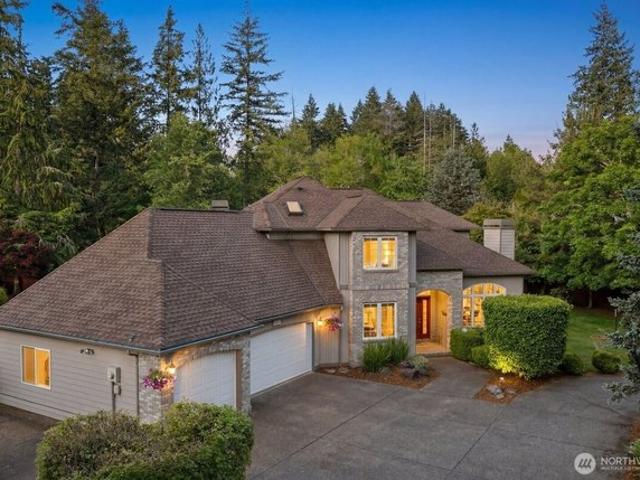 21806 SE 296th St, Black Diamond, WA 98010