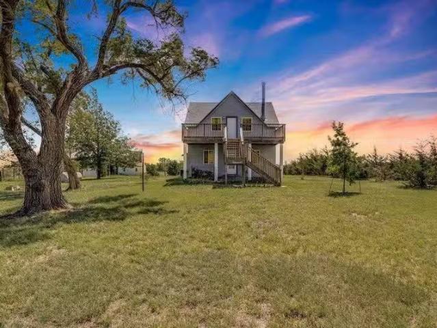 21808 S Valley Pride Rd, Pretty Prairie, KS 67570 650199303