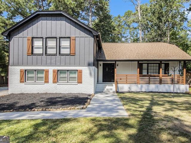 2180 E Chester Cir SE, Conyers, GA 30013