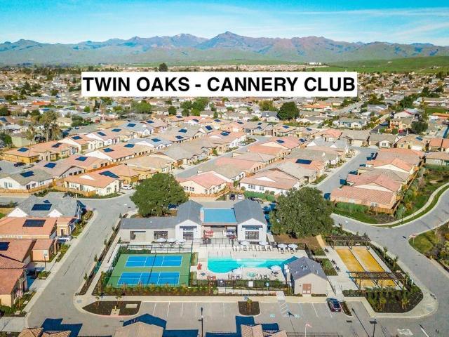2180 Red Oak Dr, Hollister, CA 95023 | MLS #ML82031 | Compass