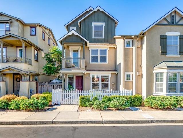 2180 Unbridled Ct, Napa, CA 94559