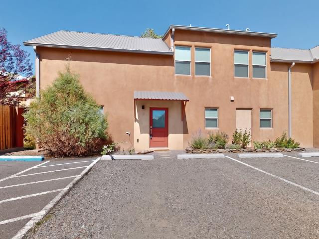 2180 W Alameda Street 14