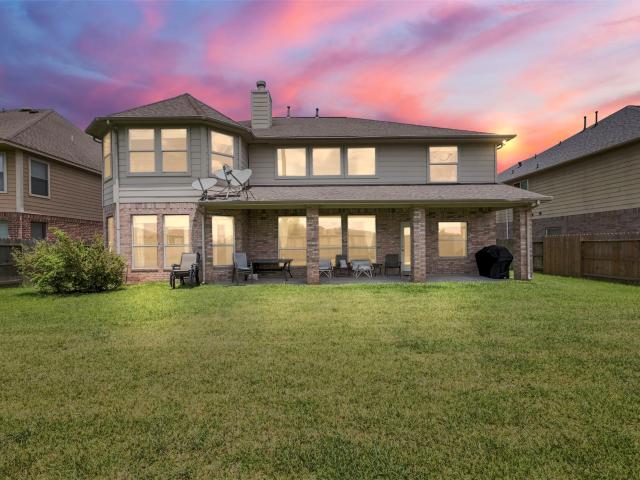 21811 Honeysuckle Grove Lane