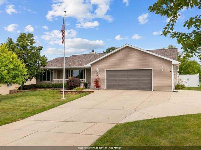 2181 Bufflehead Ln, Green Bay, WI 54311