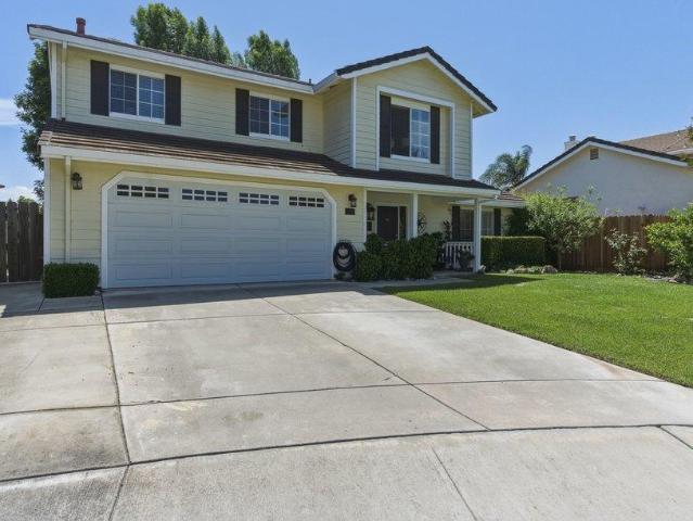 2181 Burlwood Dr, Hollister, CA 95023 | MLS #ML82038 | Compass