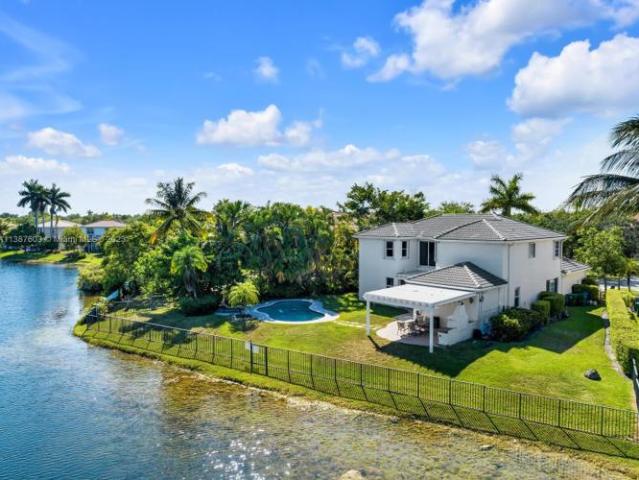 2181 176th Ave SW, Miramar, FL 33029