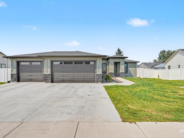 2182 Austin Way